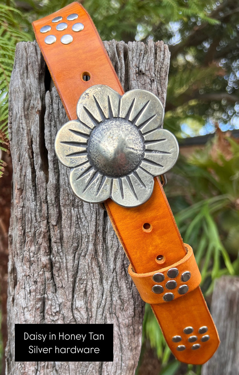Boho Daisy Flower Handmade Buckle with or without Belt – Daffi Leather ...